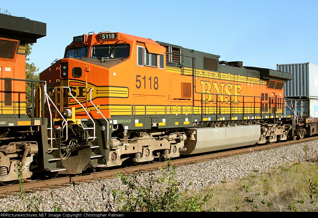 BNSF 5118